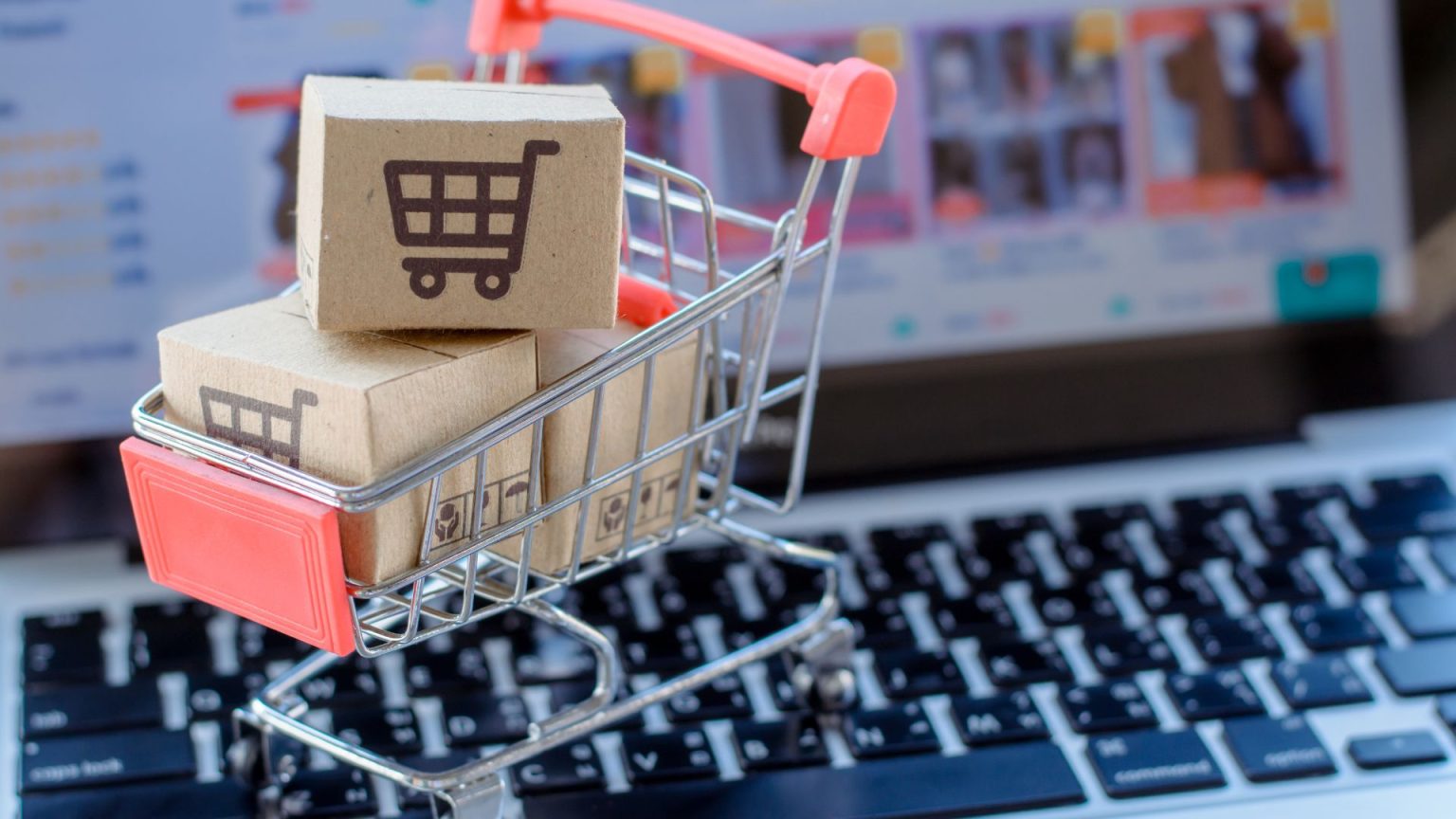 Aplikasi Belanja Online Terbaik dan Terpercaya di Indonesia Aplikasi Belanja Online Terbaik dan Terpercaya di Indonesia