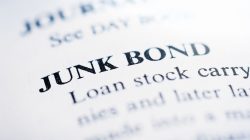 Apa Itu Junk Bond: Kelebihan, Kekurangan, dan Karakteristiknya