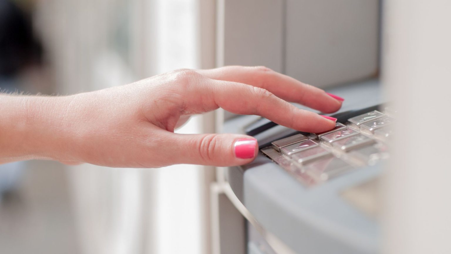 Cara Setor Tunai BCA Tanpa Kartu di ATM